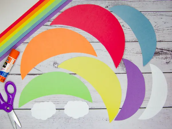 Rainbow Paper Craft Instructions For Kids-Mollers Makes It