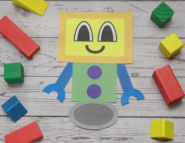 Fun Robot Craft Template - Mollers Makes It